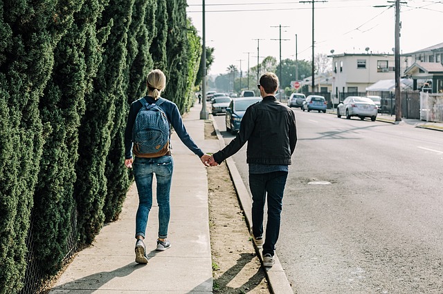Couple Walking - CELPIP Speaking Task 3 | IELTS Rewind
